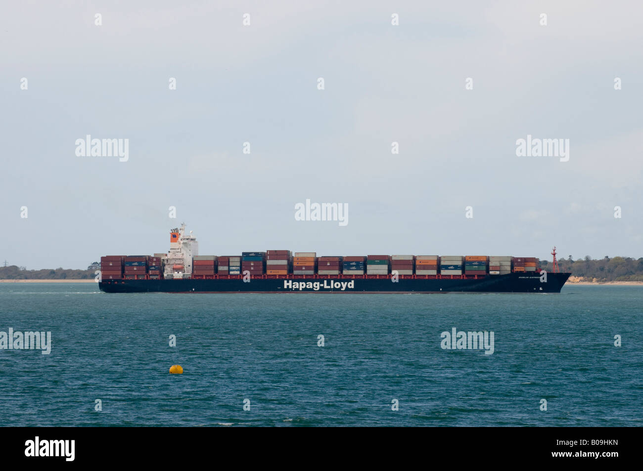 Shipping container trade hi-res stock photography and images - Alamy