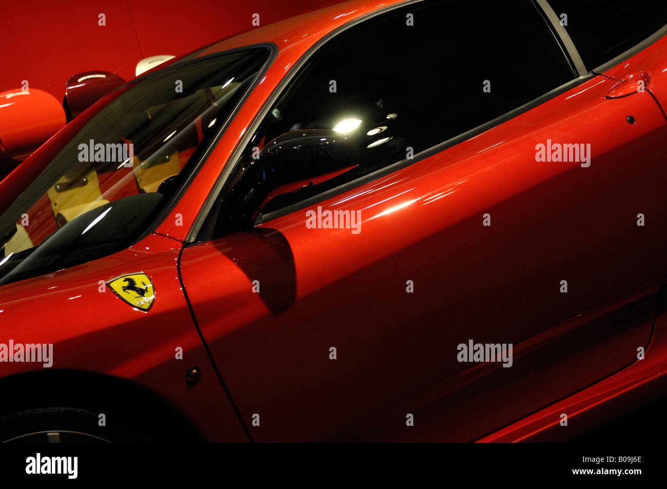 Red ferrari f430 scuderia hi-res stock photography and images - Alamy