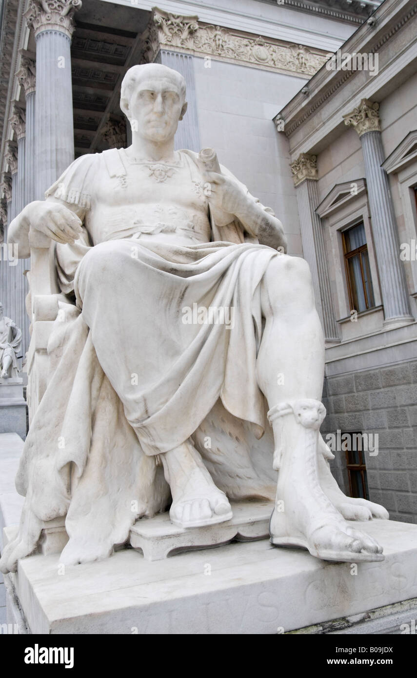 Vienna, Austria. Marble statue (by Josef Beyer: 1900) of Julius Caesar ...
