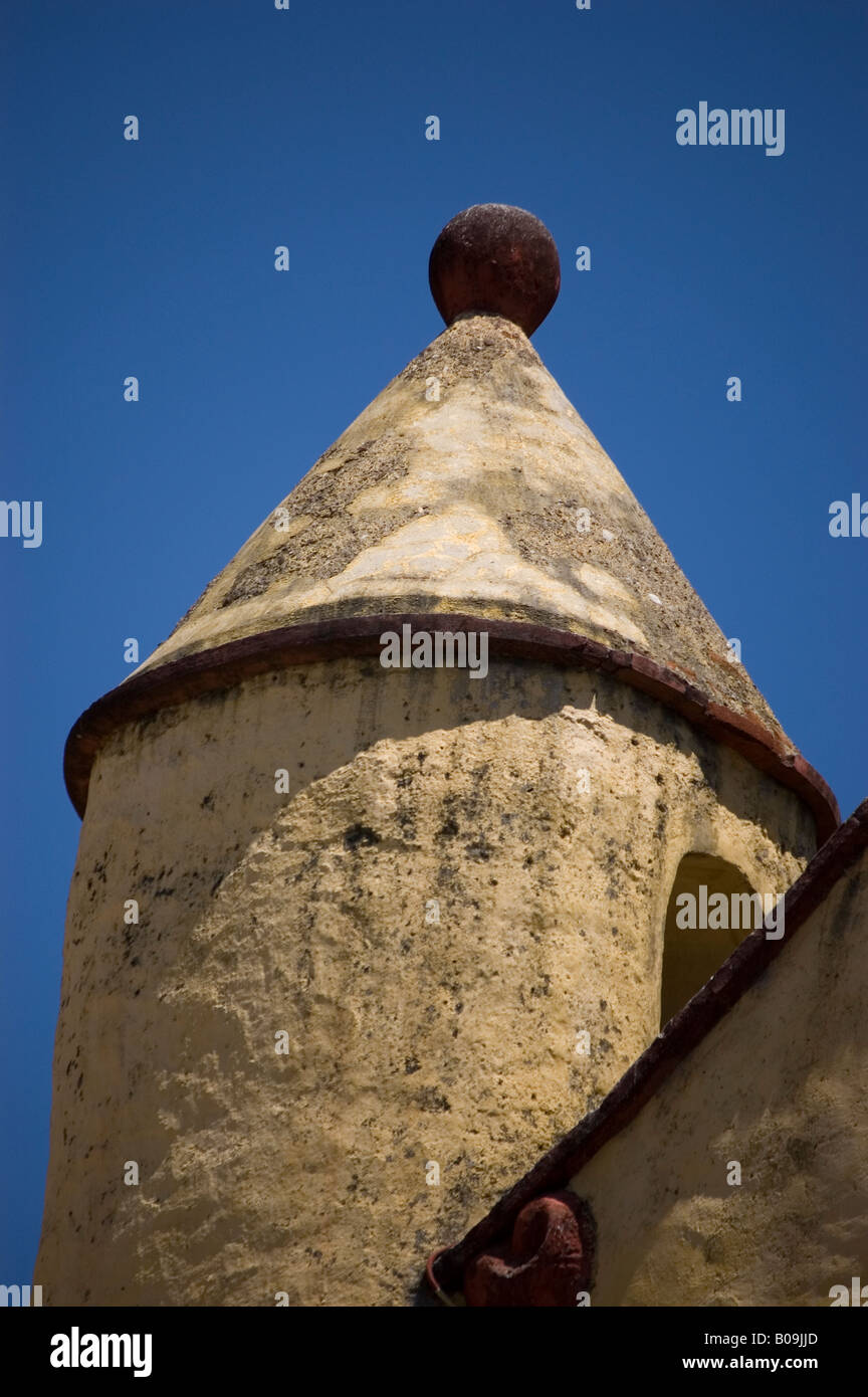 Cone shape building hi-res stock photography and images - Alamy