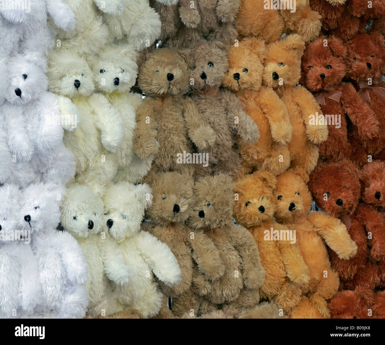 Teddy bears group hi-res stock photography and images - Alamy