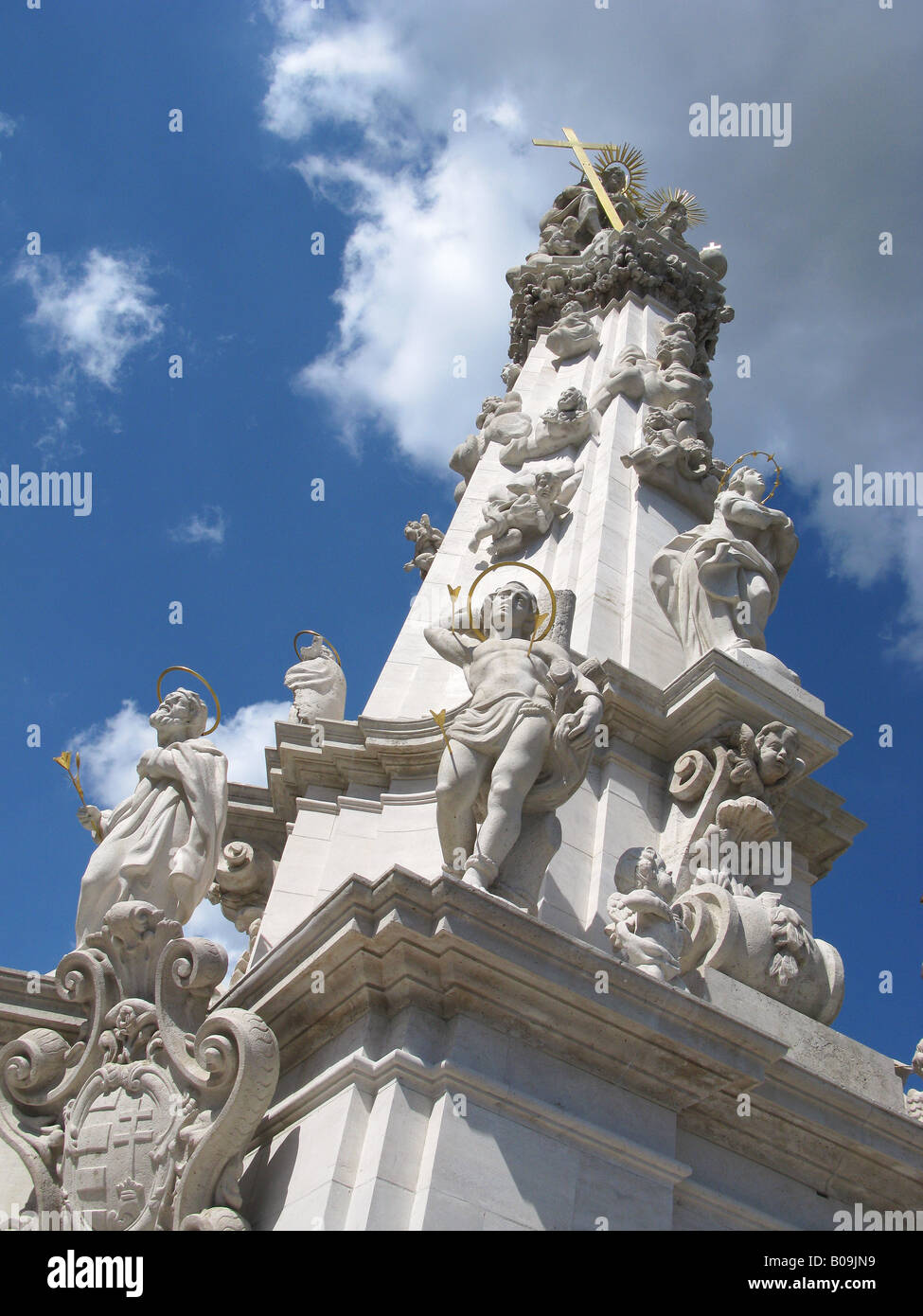 Statues saints holy trinity hi-res stock photography and images - Alamy