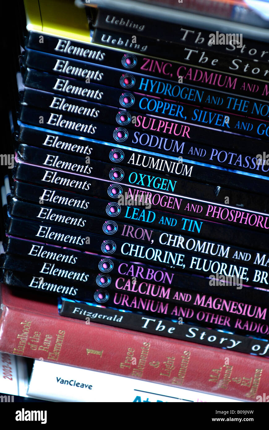 Scientific books hi-res stock photography and images - Alamy