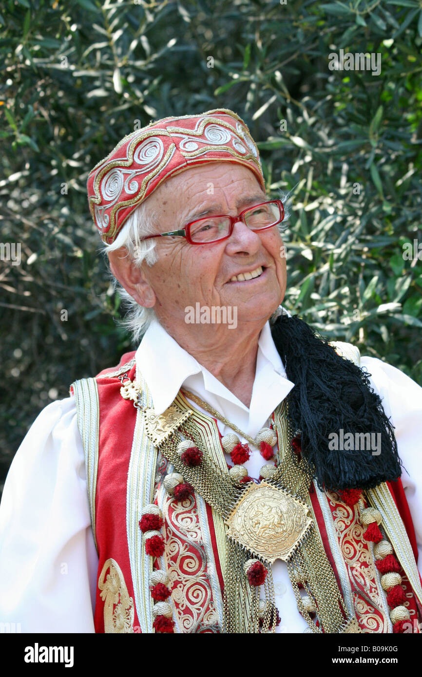 Greek man costume hi-res stock photography and images - Alamy
