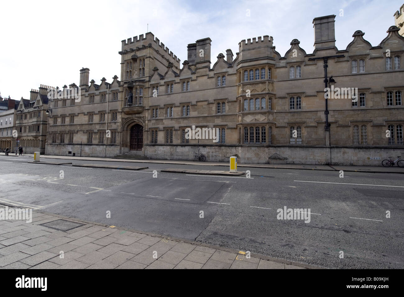The front of University College from Oxford's High Street Stock Photo ...