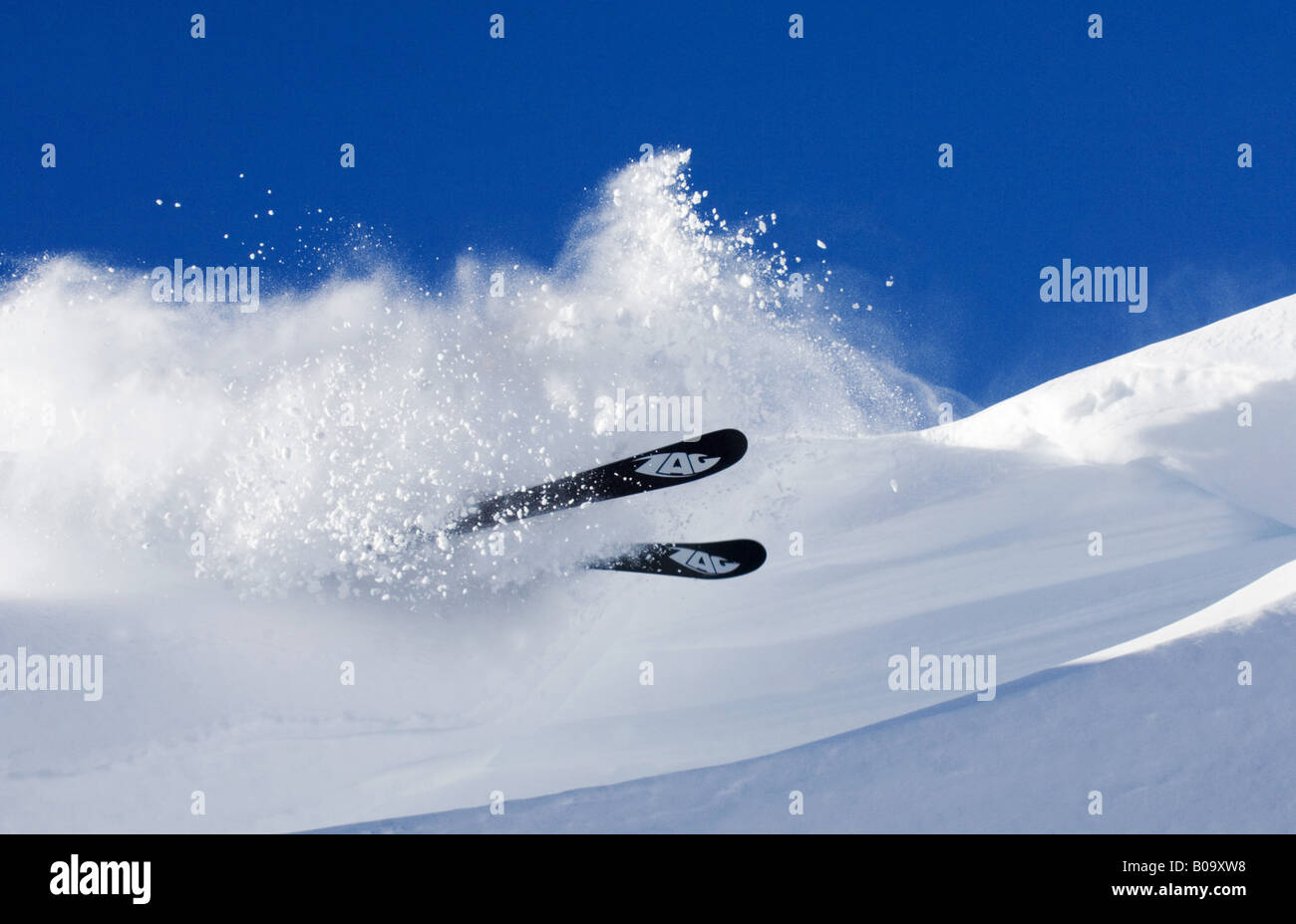 Ski fall hi-res stock photography and images - Alamy