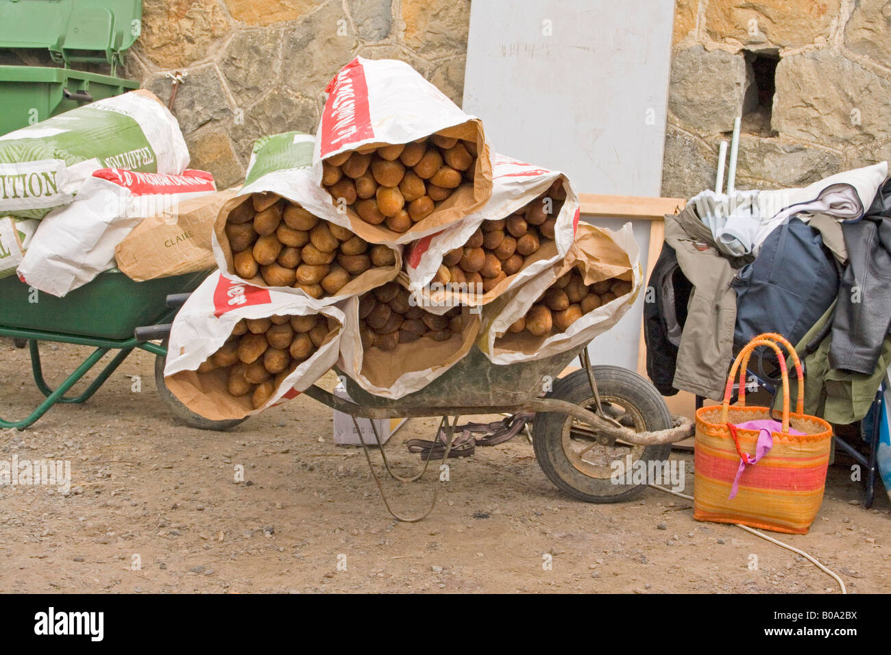 Wheel of bread hi-res stock photography and images - Alamy