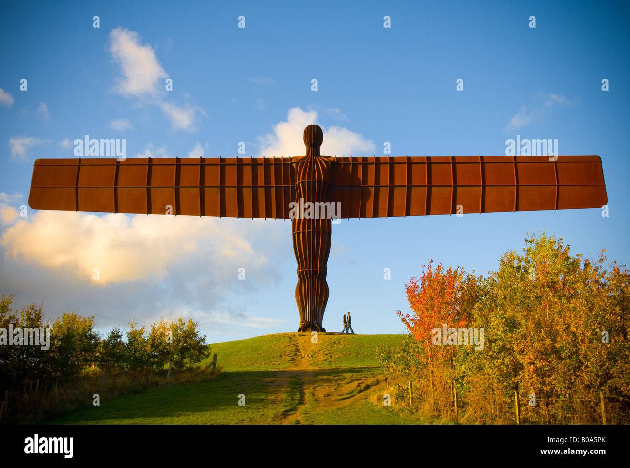 The Angel of The North, a modern sculpture by Anthony Gormley in ...