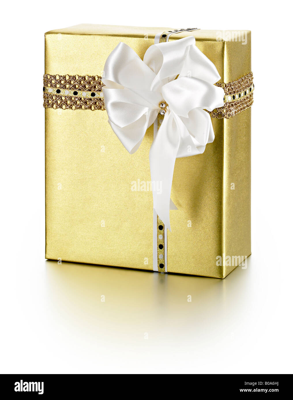 Present gift hi-res stock photography and images - Alamy