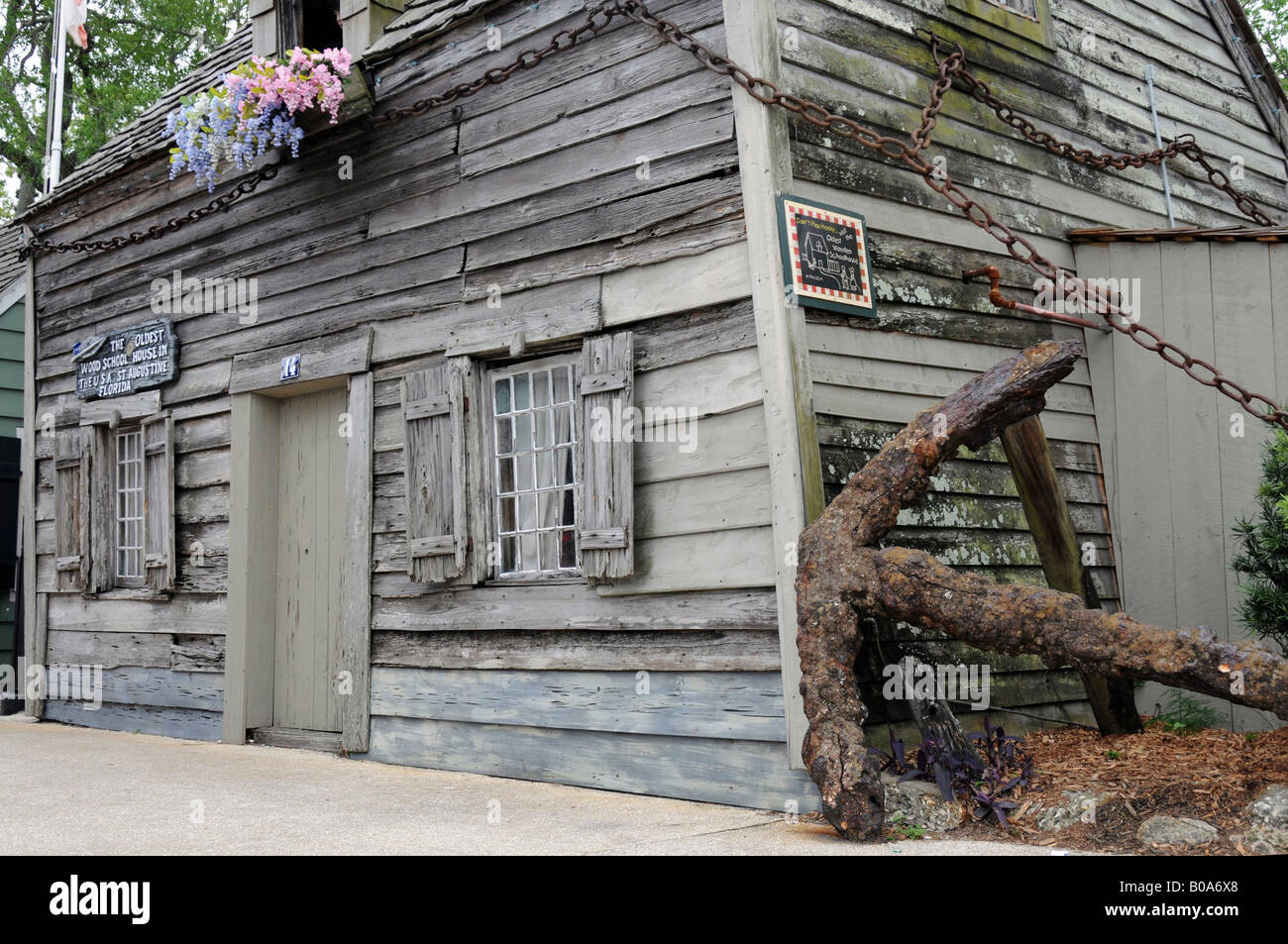 One room school house historic hi-res stock photography and images - Alamy