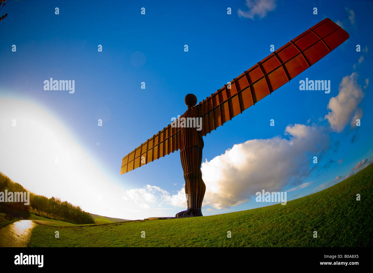 The Angel of The North, modern sculpture by Anthony Gormley situated in ...