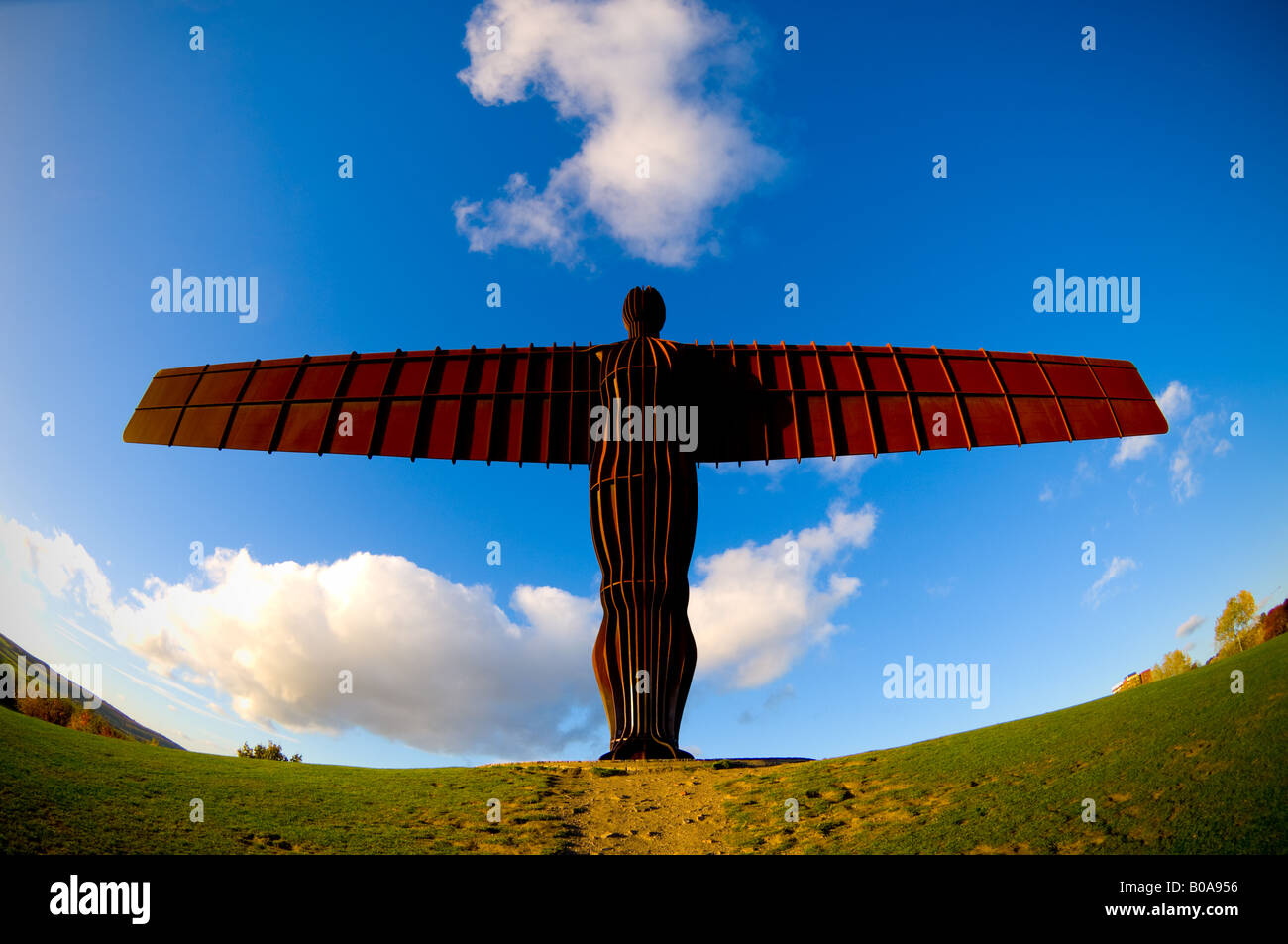 The Angel of The North, modern sculpture by Anthony Gormley situated in ...