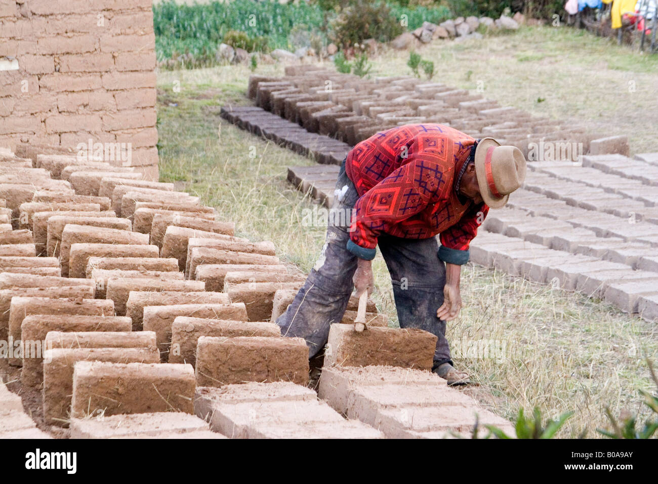 Peru adobe house not andes not cusco hi-res stock photography and ...