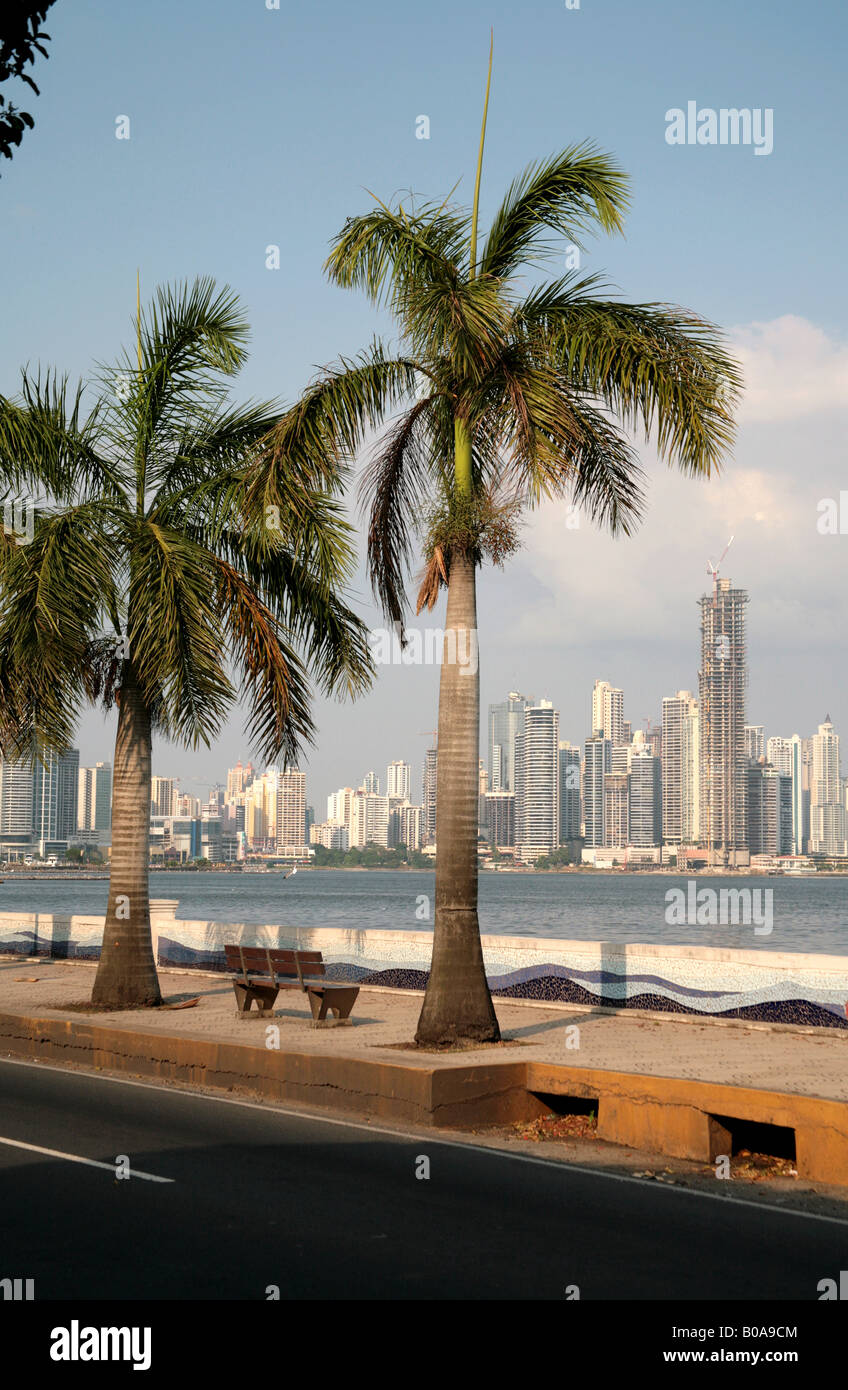 Balboa bay panama view hi-res stock photography and images - Alamy