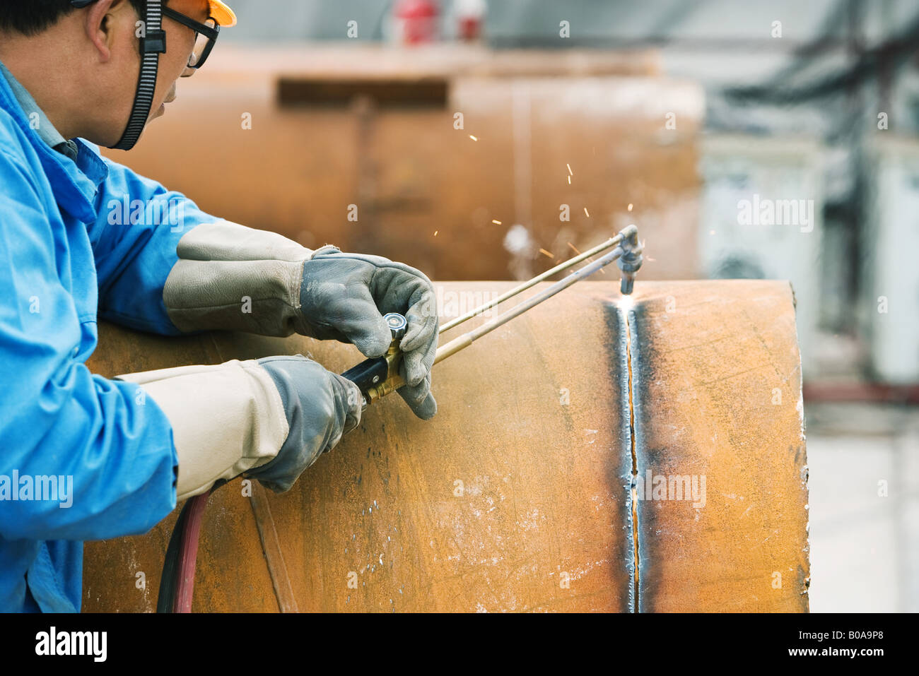 Cutting torch cylinder hi-res stock photography and images - Alamy