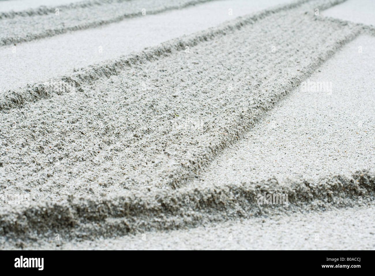 Raked gravel karesansui hi-res stock photography and images - Alamy