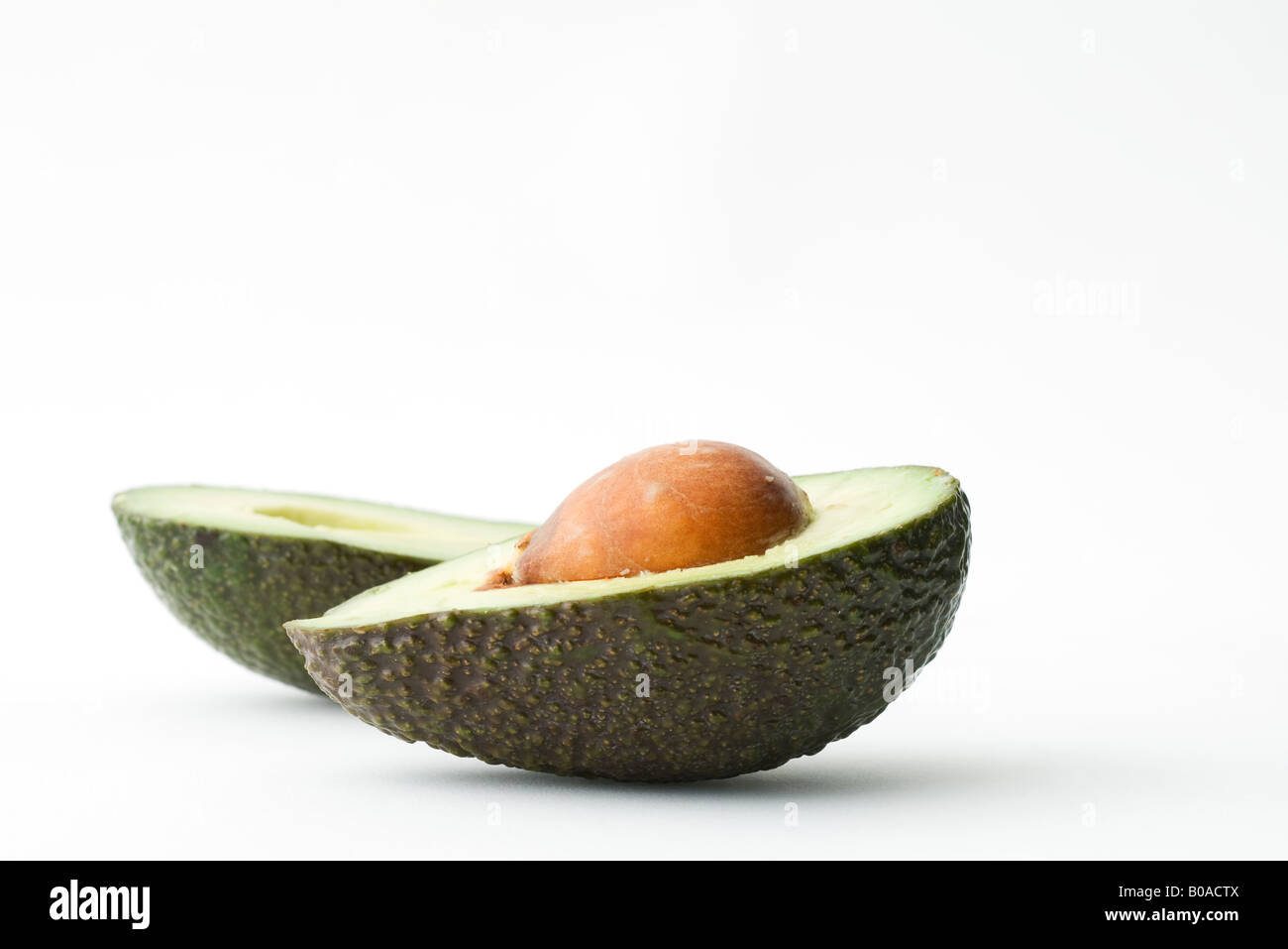 Avocado cross section hi-res stock photography and images - Alamy