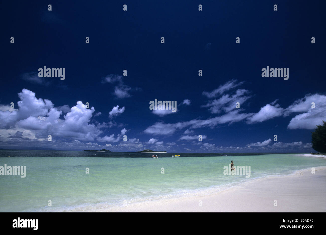 Sea Water Bath Scenery High Resolution Stock Photography and Images - Alamy