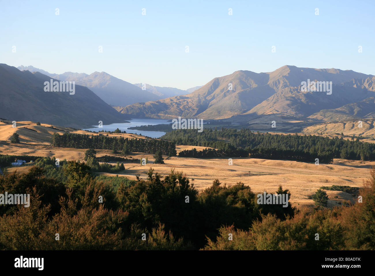 Mount iron new zealand hi-res stock photography and images - Alamy
