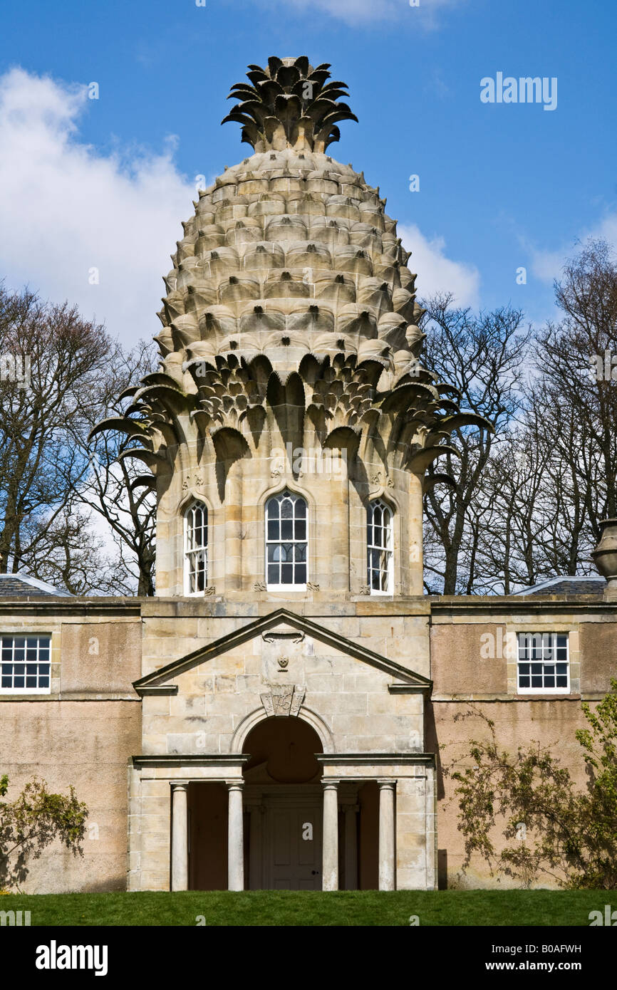 Dunmore pineapple airth falkirk scotland hi-res stock photography and ...
