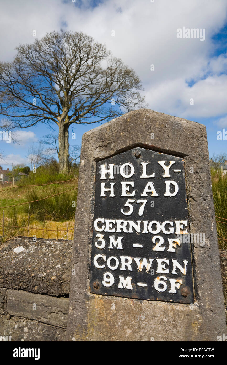 Old holyhead road hi-res stock photography and images - Alamy