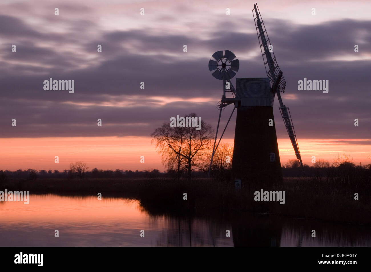 sunset at Turf Fen Windmill, Broadland Stock Photo - Alamy