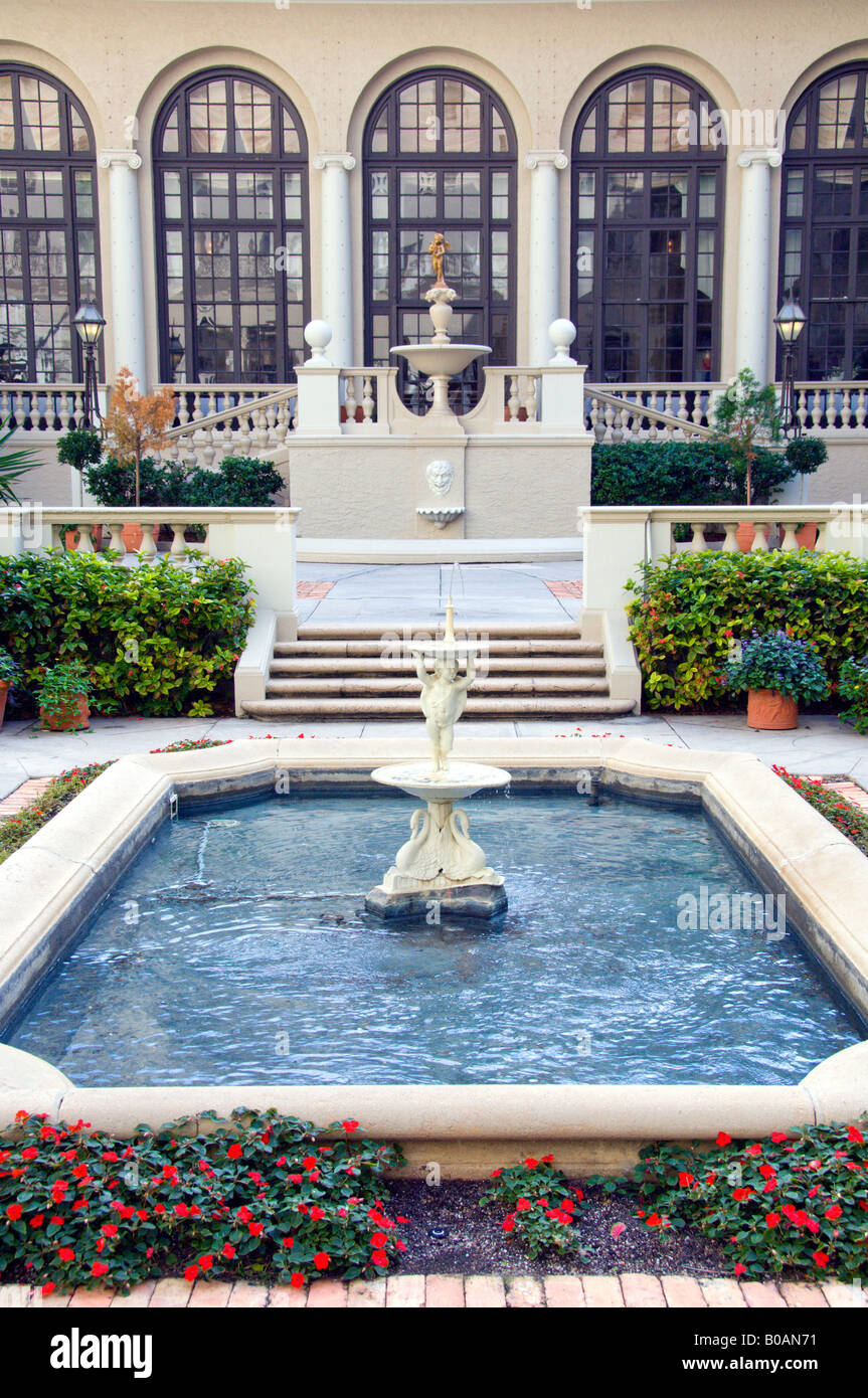 An outdoor decorative pool and courtyard at The Breakers hotel in Palm ...