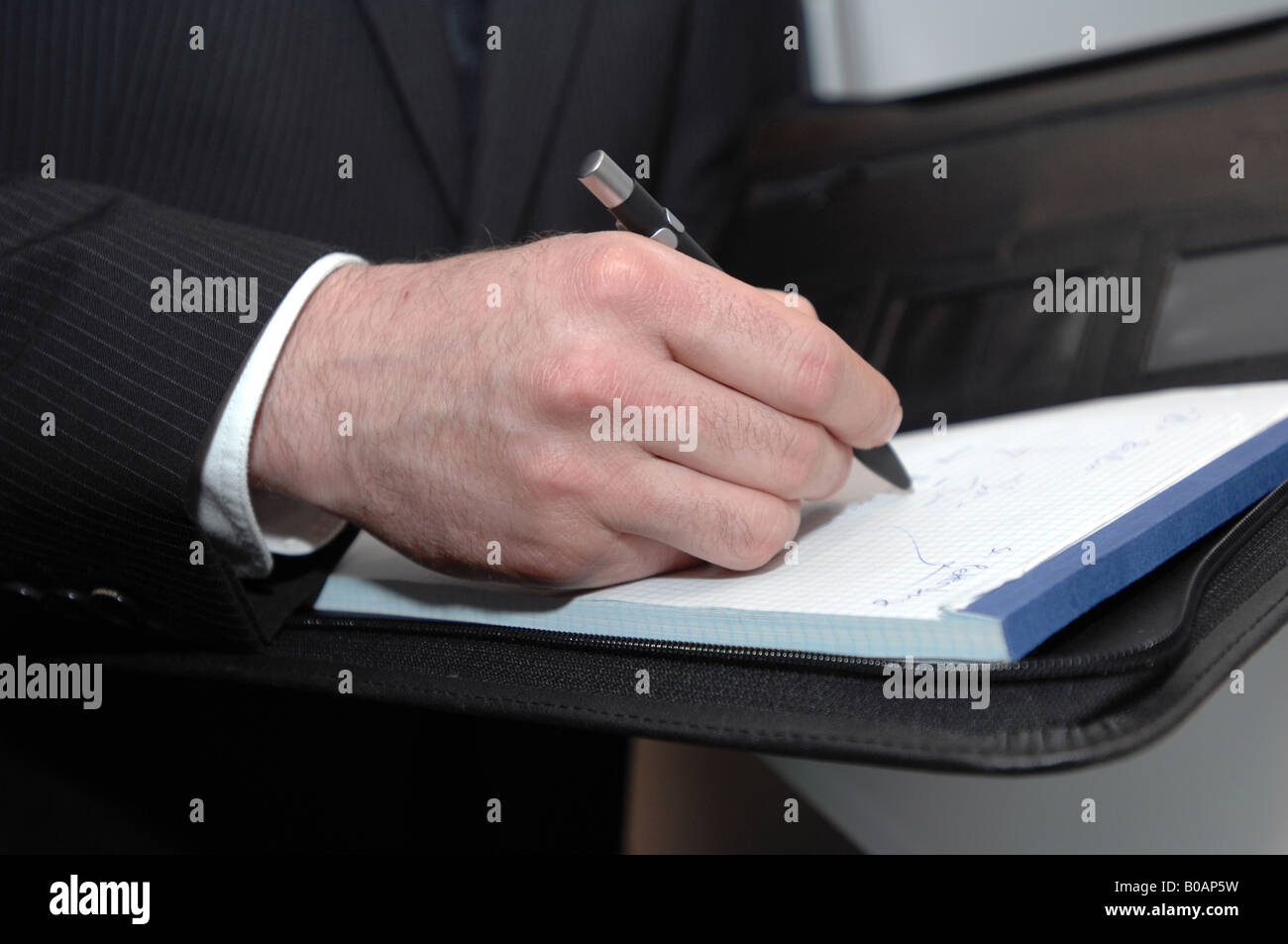 Taking take note notes hi-res stock photography and images - Alamy