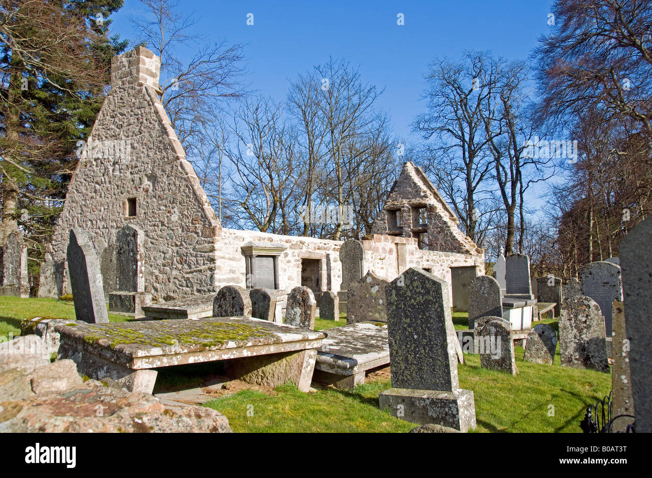 Midmar church hi-res stock photography and images - Alamy