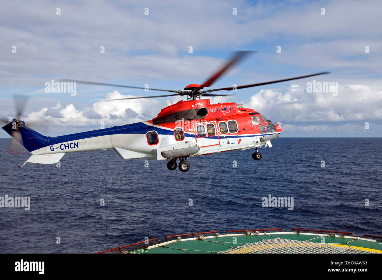 Landing platform helicopter hi-res stock photography and images - Alamy