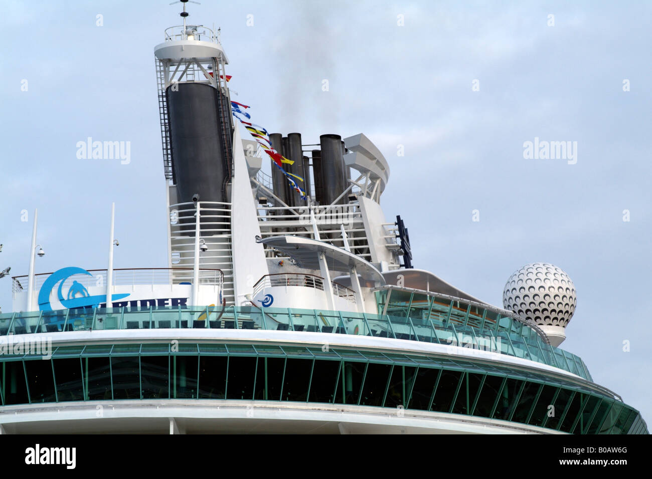 Ship superstructure hi-res stock photography and images - Alamy