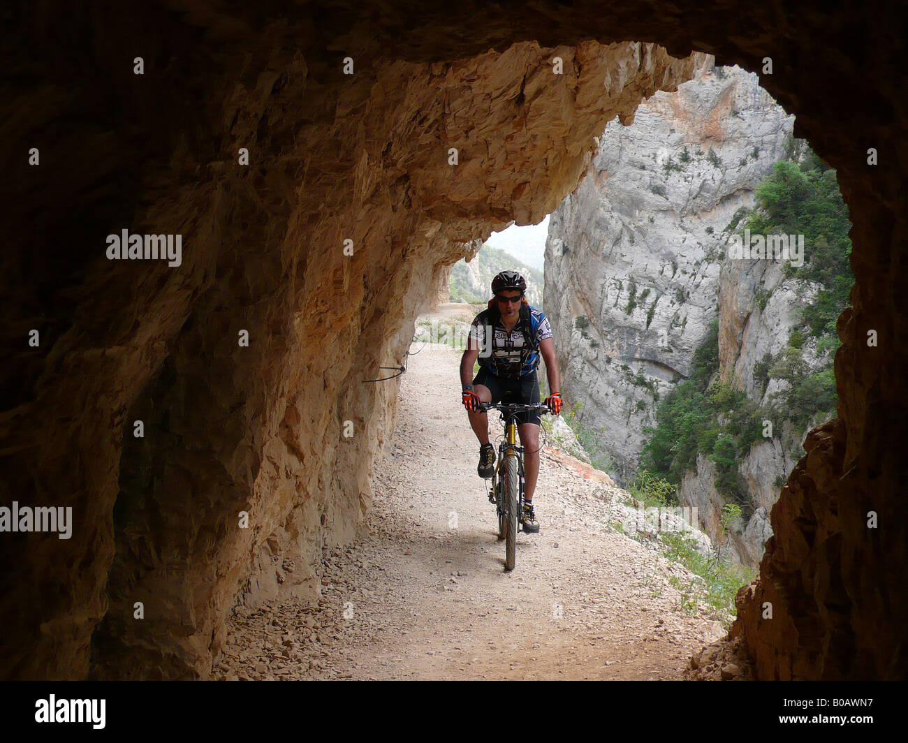 Dangerous bicycle paths hi-res stock photography and images - Alamy