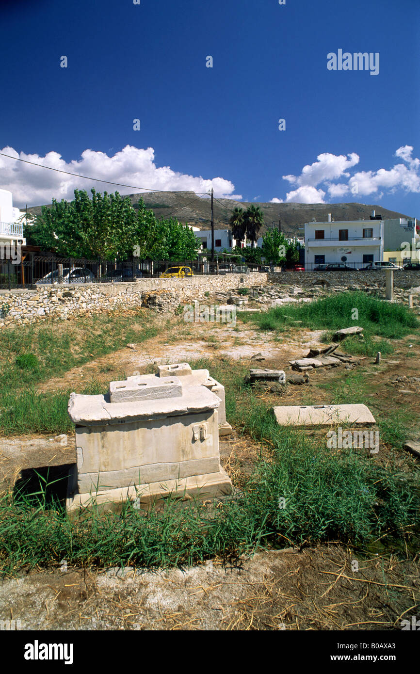 Paros archaeological ruin ruins hi-res stock photography and images - Alamy