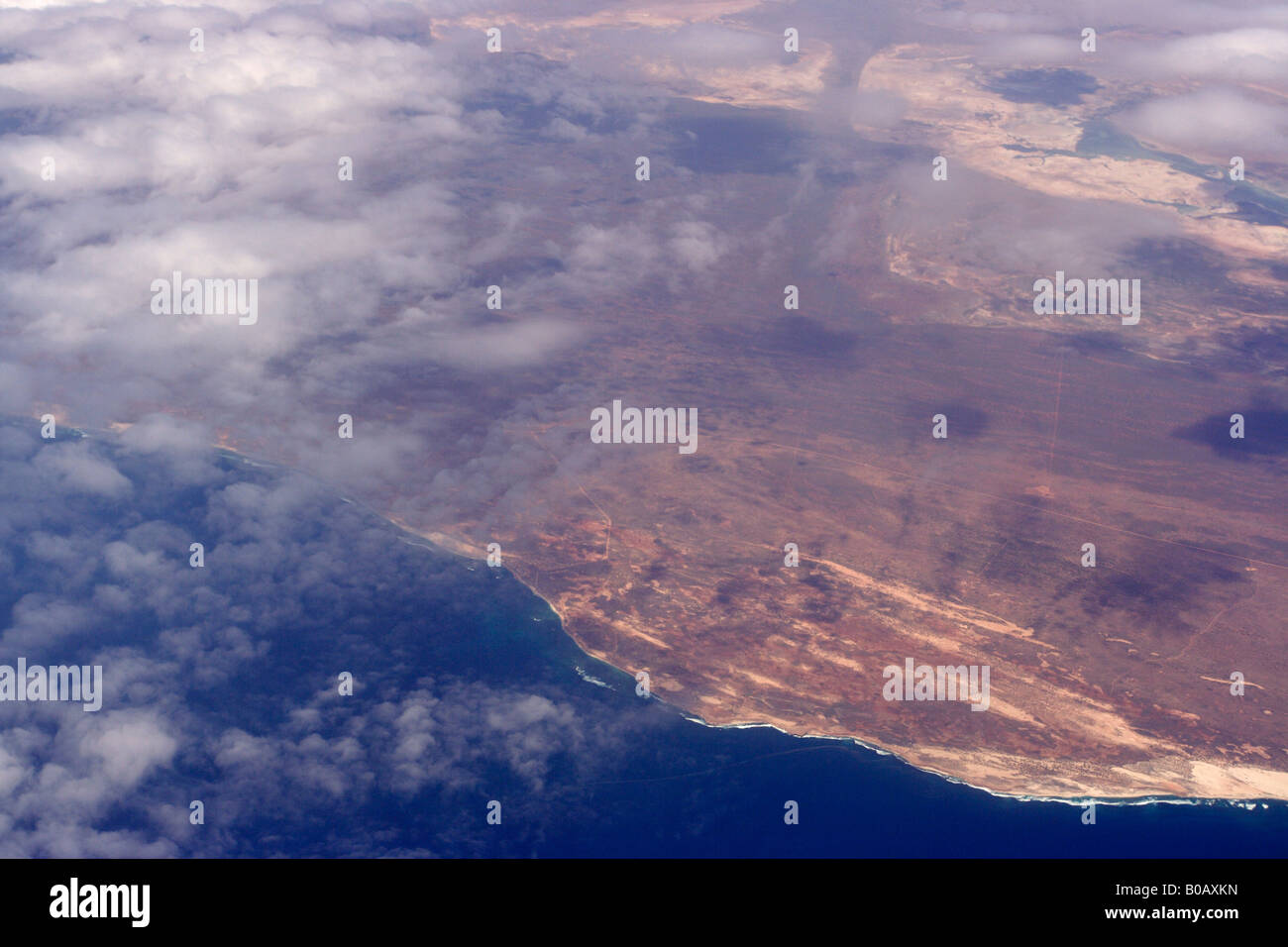 40000 feet hi-res stock photography and images - Alamy
