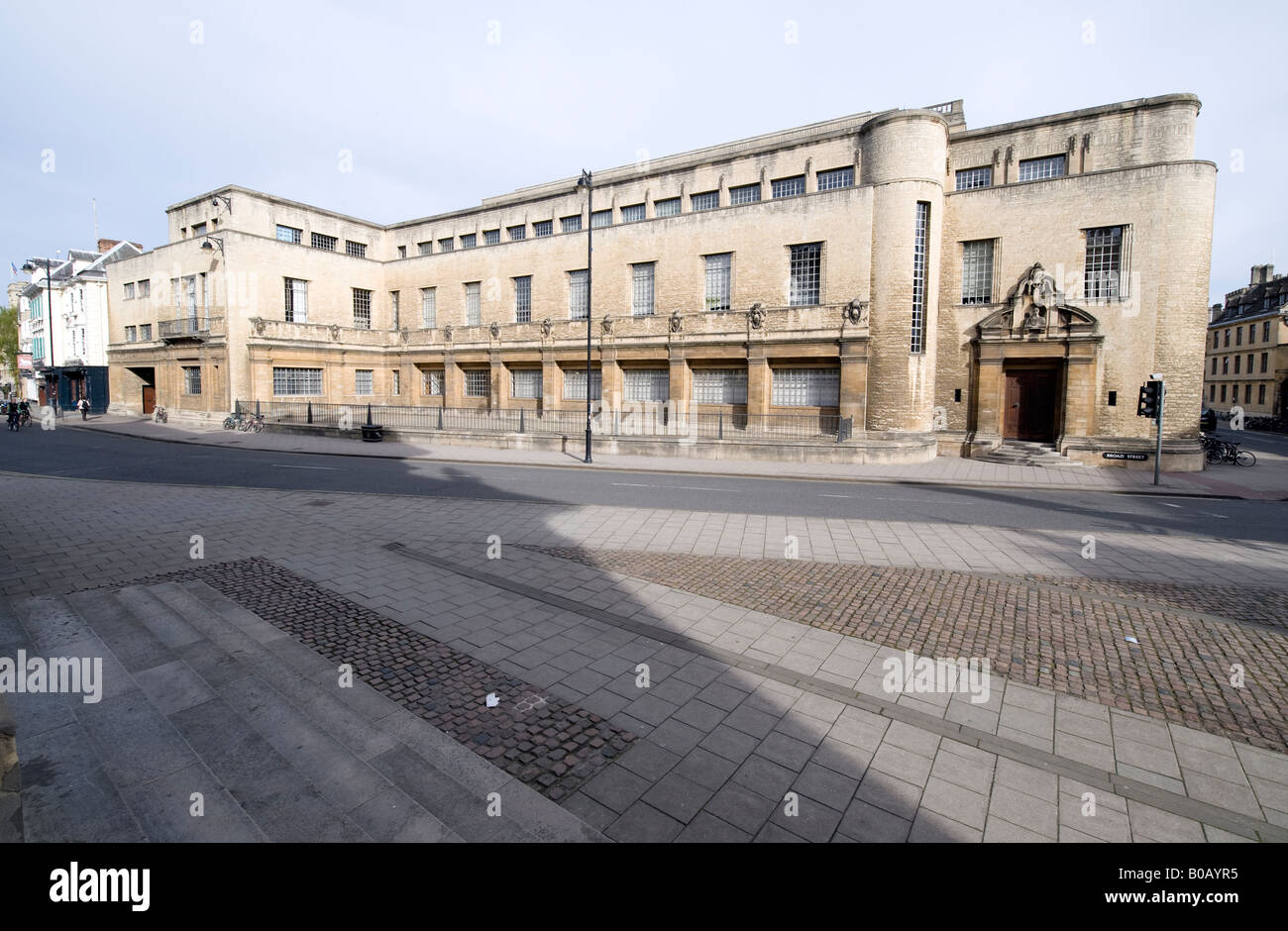 The New Bodleian Library in Broad Street, Oxford Stock Photo - Alamy
