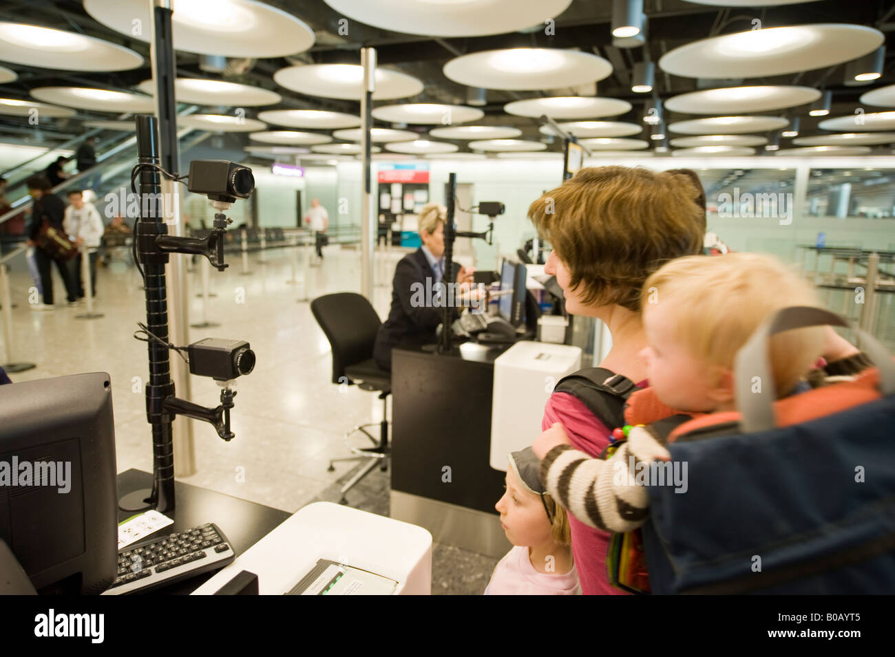 Passport Control Heathrow Stock Photos & Passport Control Heathrow ...