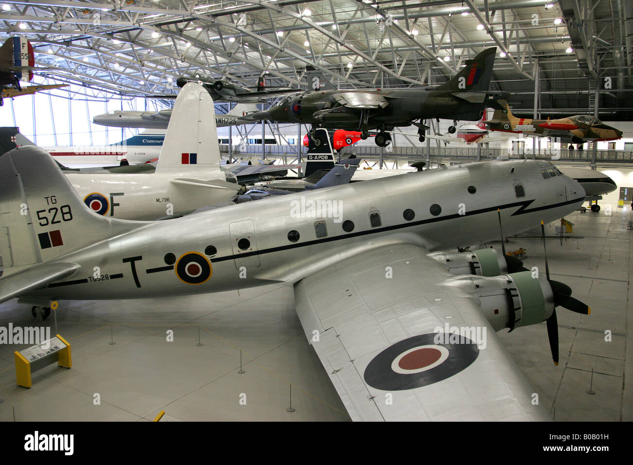 RAF MILITARY AIRCRAFT -IMPERIAL WAR MUSEUM,DUXFORD Stock Photo - Alamy