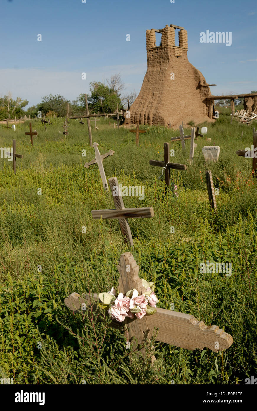 Graveyard taos pueblo new mexico hi-res stock photography and images ...