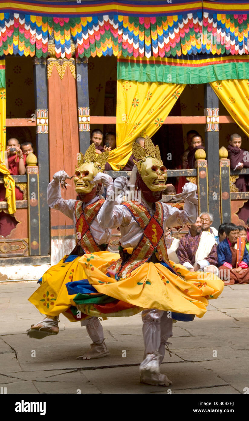 Dance of the Lords of Cremation Grounds (Durdag) at the Paro Tsechu ...