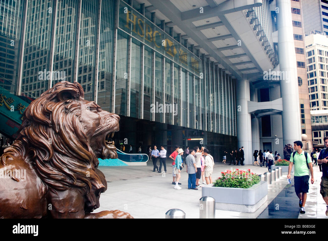 Hsbc hong kong lion hi-res stock photography and images - Alamy