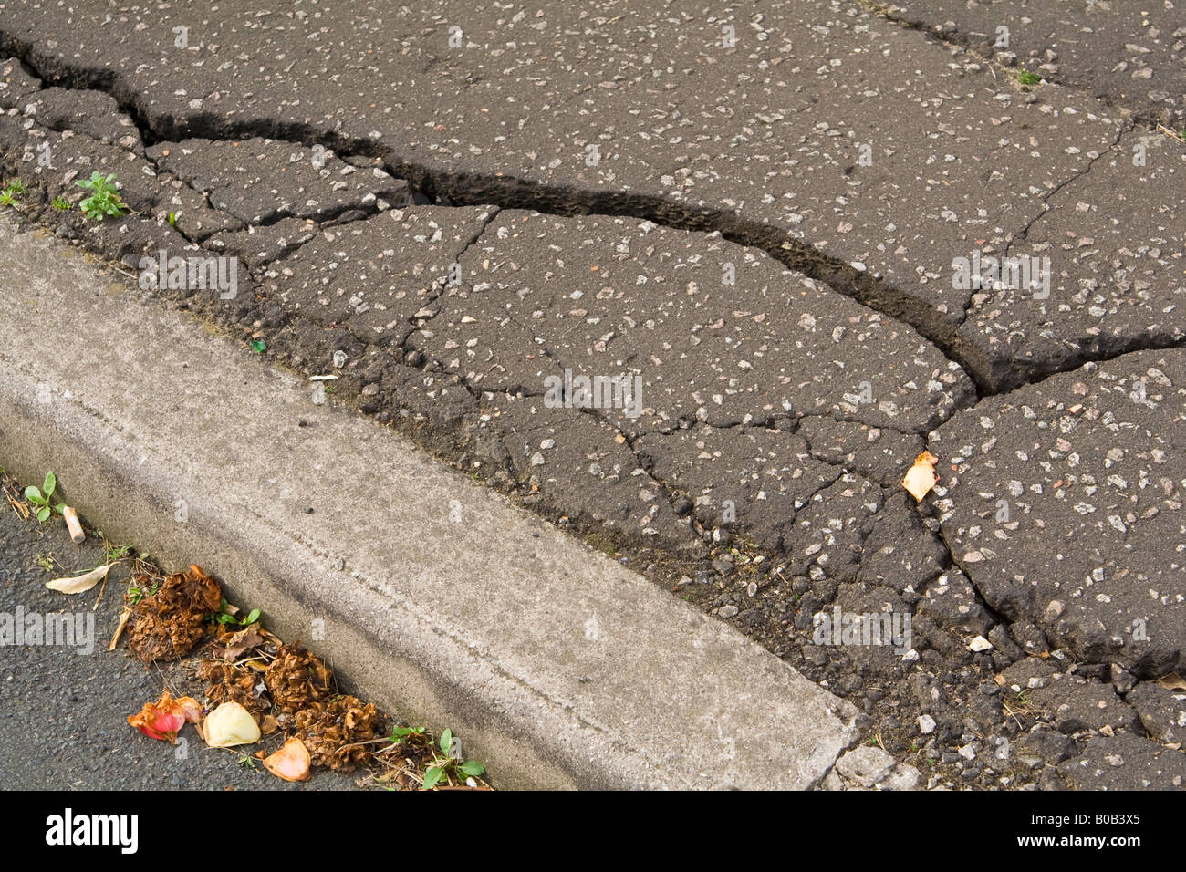 Damaged pavement hi-res stock photography and images - Alamy