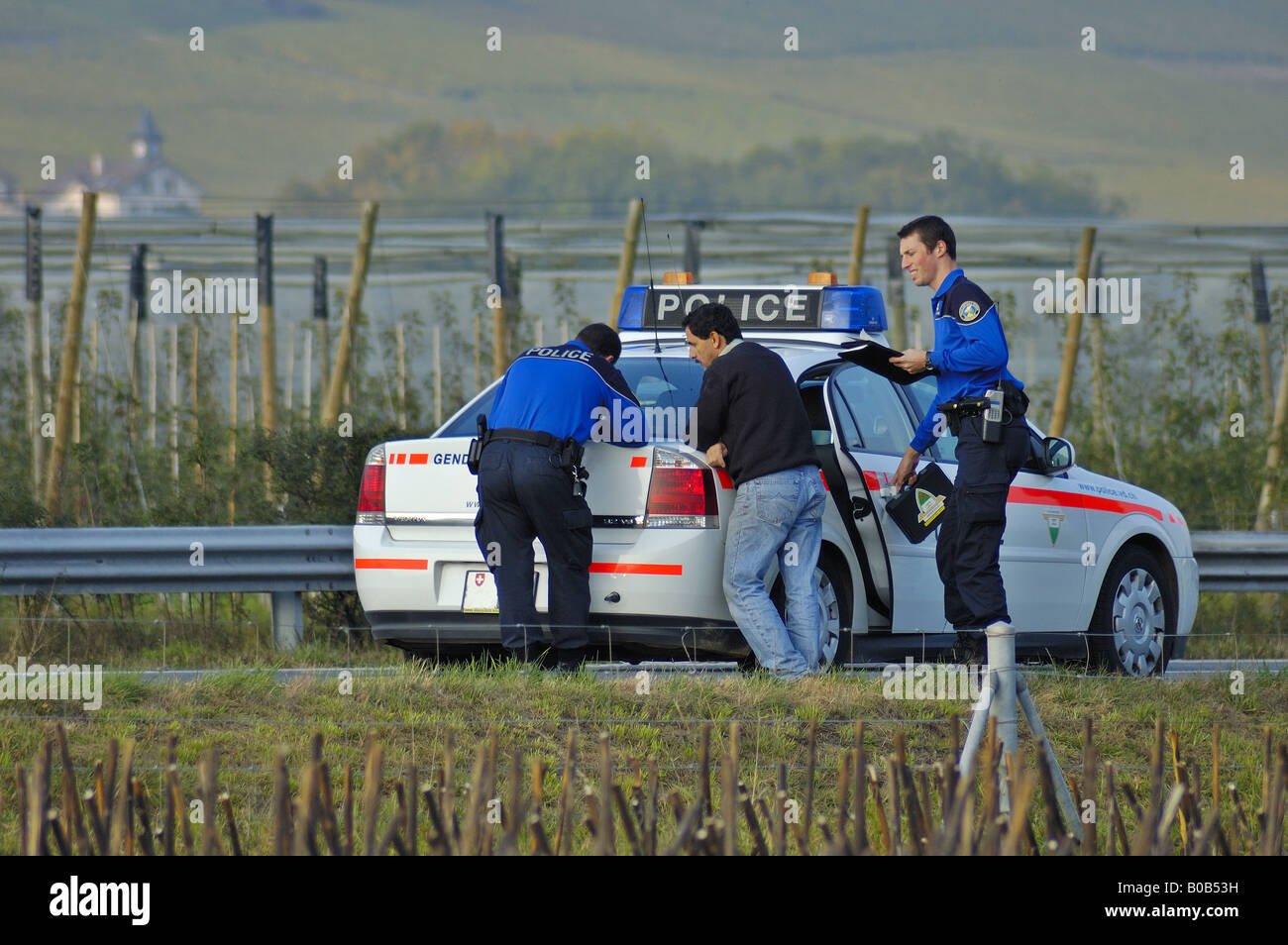 The police take a statement Stock Photo - Alamy