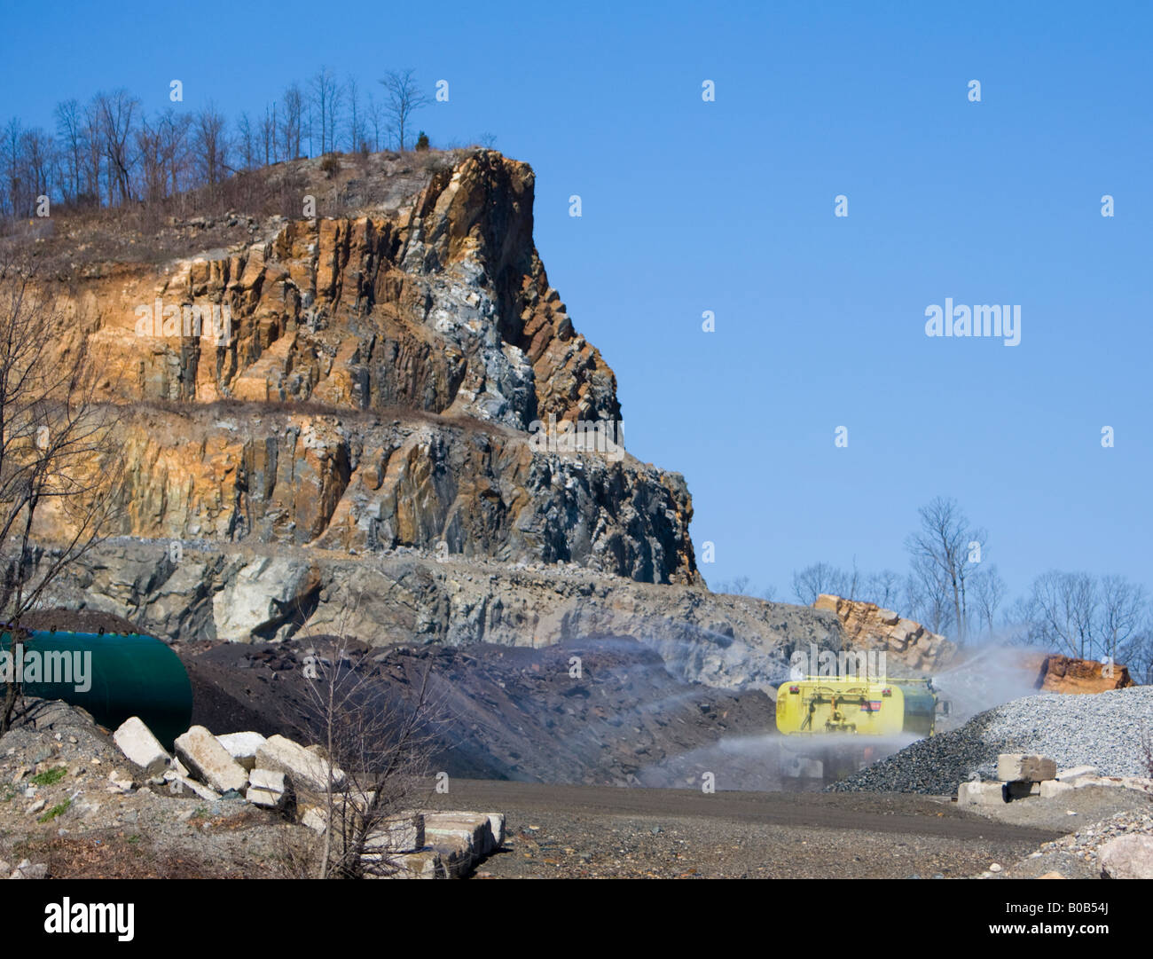 Construction dust control hi-res stock photography and images - Alamy
