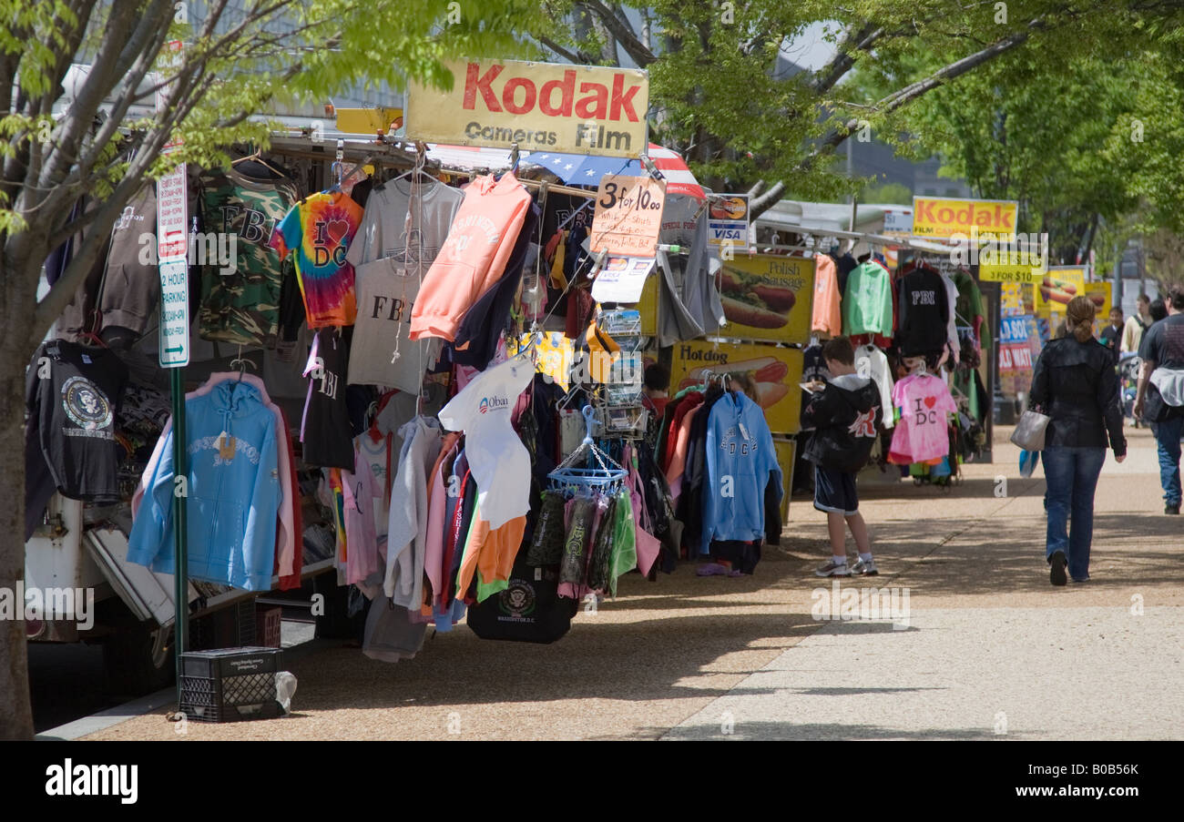 Souvenir tourist hi-res stock photography and images - Alamy