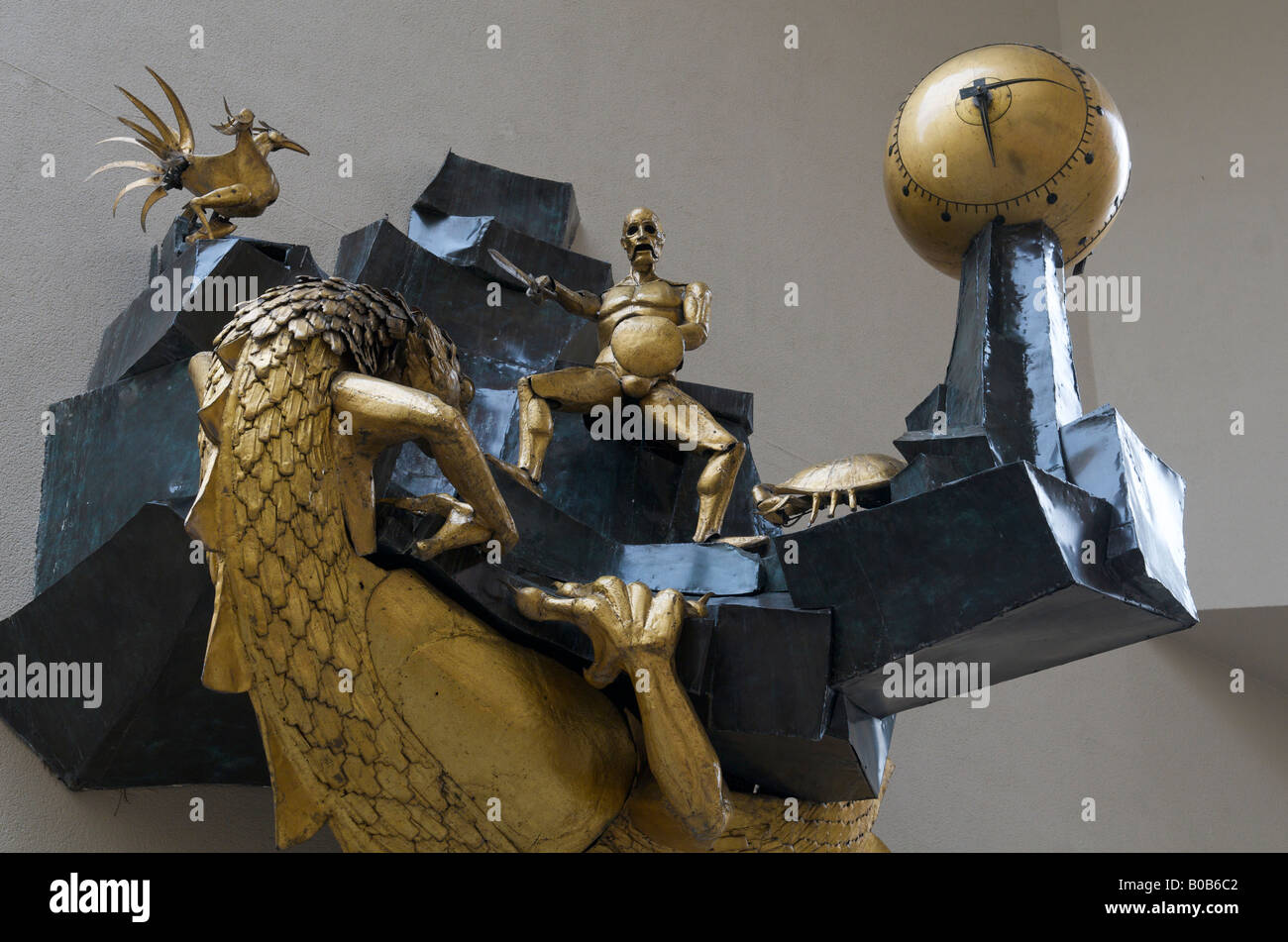 Rue bernard de clairvaux hi-res stock photography and images - Alamy