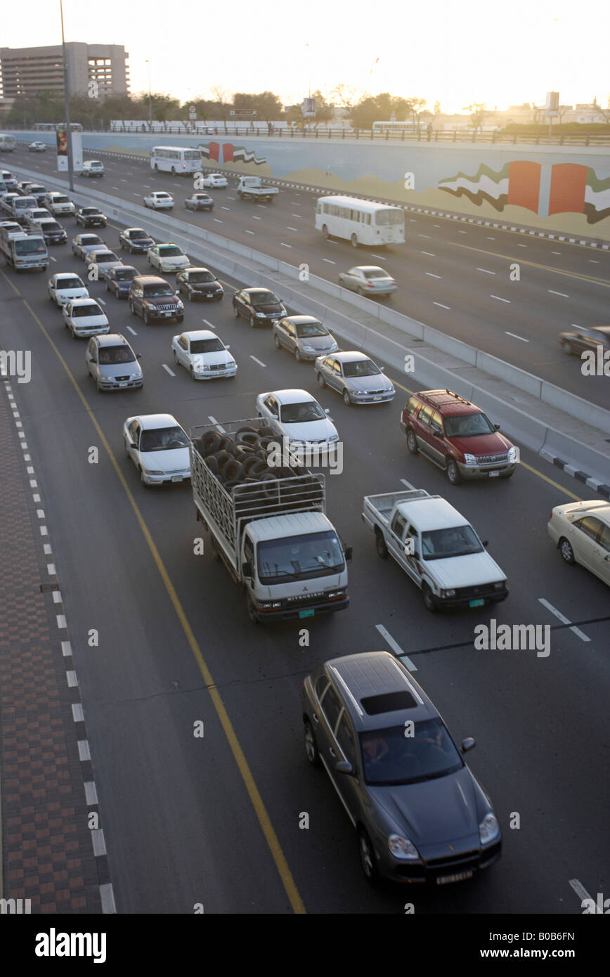 Rush hour traffic on Sheikh Zayed Road, Dubai, United Arab Emirates ...