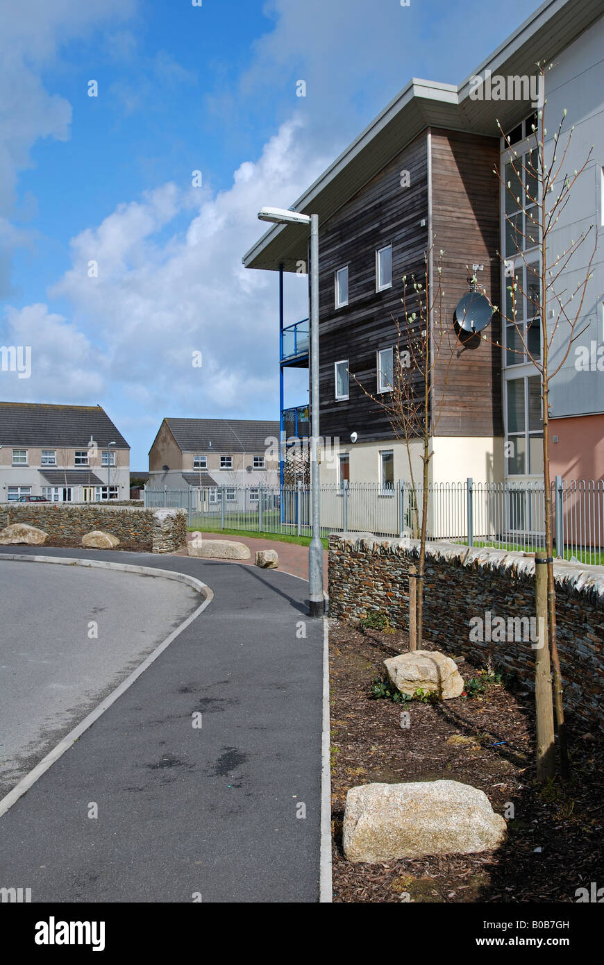 Social housing scheme hi-res stock photography and images - Alamy