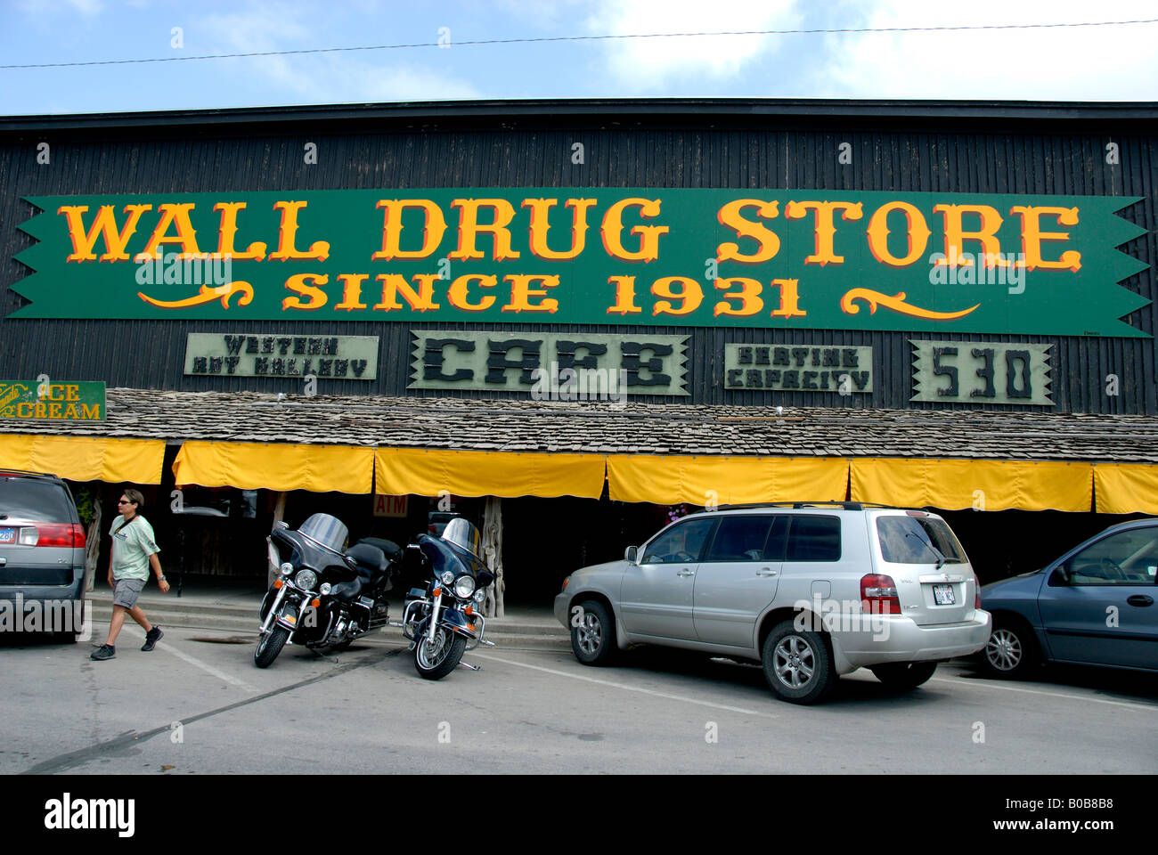 North America, USA, South Dakota, Wall, Wall Drug. Store exterior ...