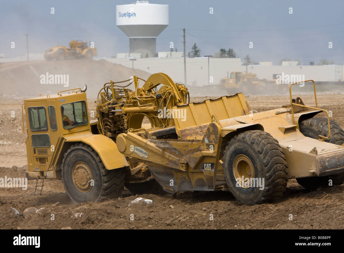 earthmover scrapper landscape landscaping construction machinery Stock ...