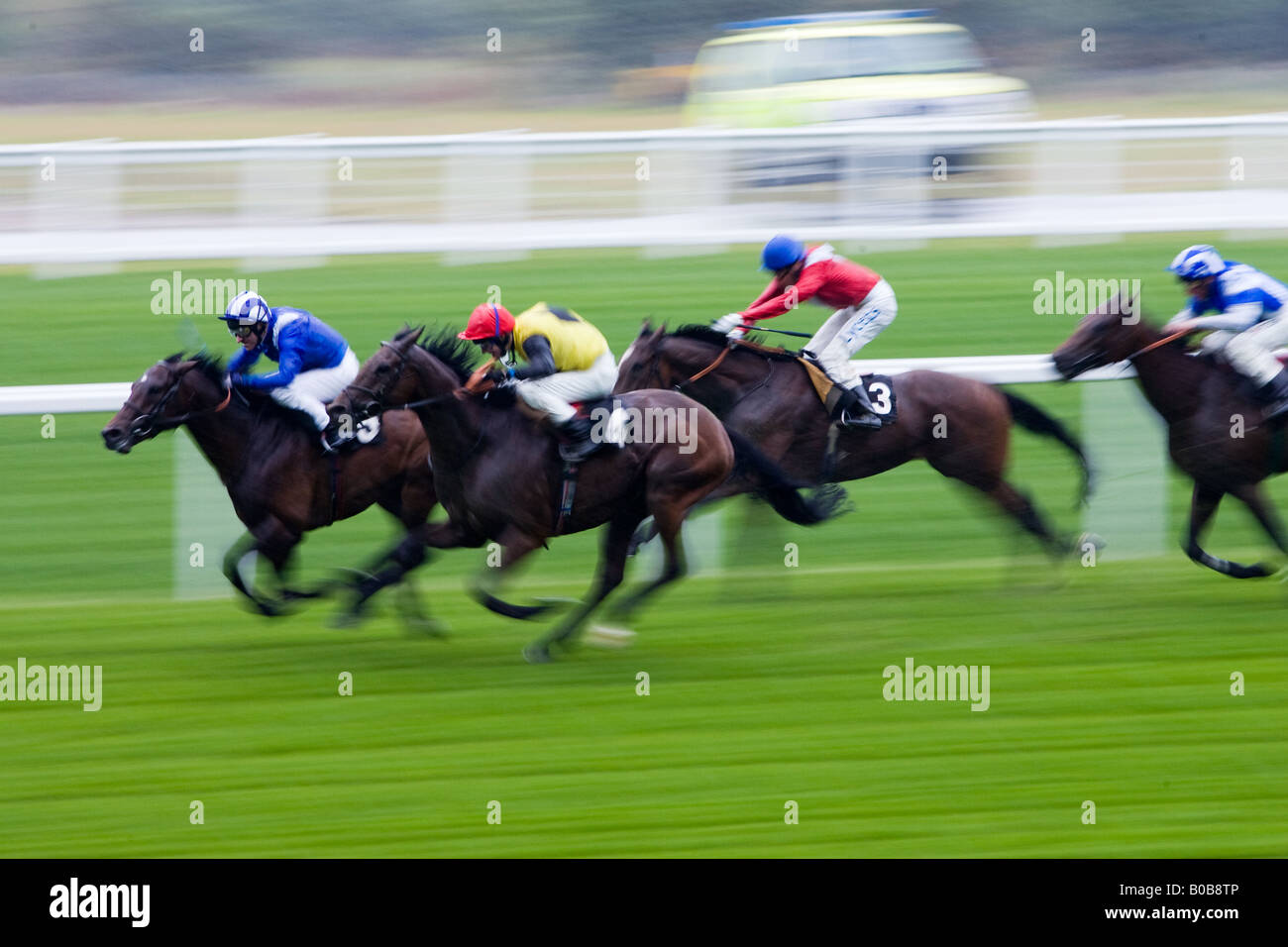 Top flat racing jockey hi-res stock photography and images - Alamy